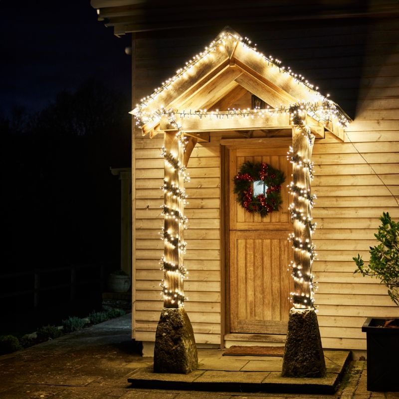 Lampki zewnętrzne 2000 LED ciepłe białe