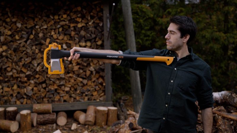 Toporek Fiskars XXS-X5 | Majsterkowanie w Castoramie