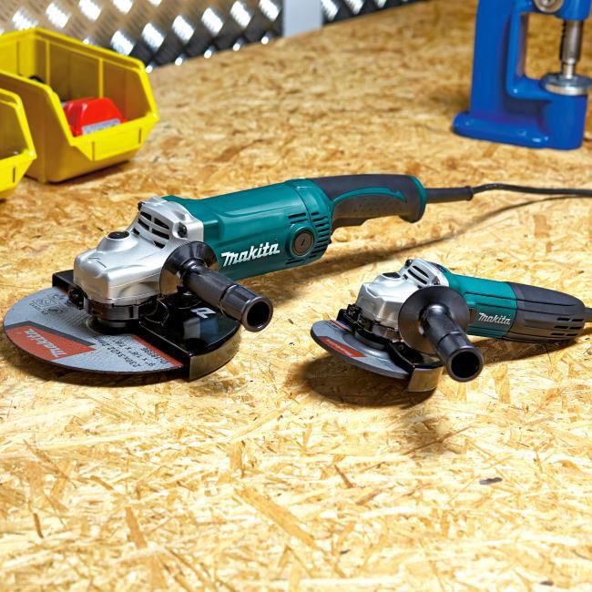 Zestaw szlifierek kątowych Makita GA9050 + GA5030R